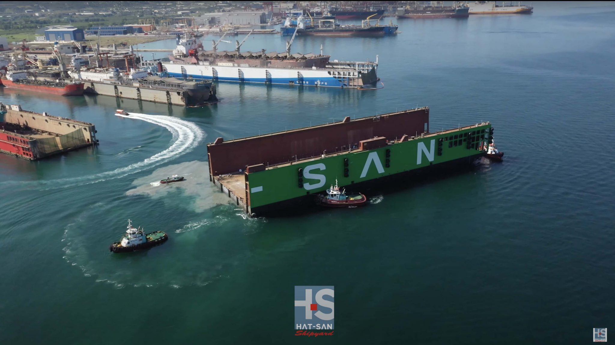 New Panamax Floating Dock “Hulk” is rising! – Hat-San Shipyard – Your ...