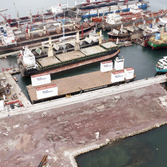 AMT COMMANDER – C CLASS BARGE – Hat-San Shipyard – Your Partner In Turkey